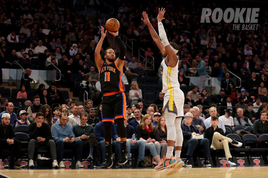 ‘완벽한 공수 밸런스’ 뉴욕, GSW 38점 차로 완파하며 8연승 질주