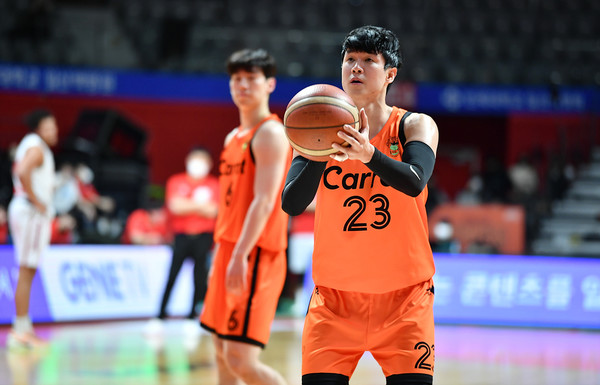 "3R MVP, 내가 받아도 되나 싶었다" 팀의 부진에 마음고생 했던 전성현