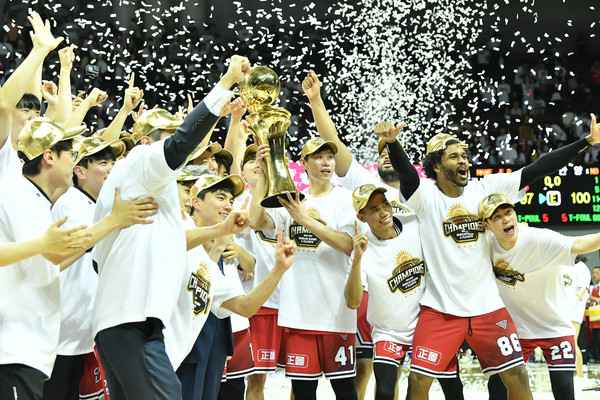 [KGC V4] ①KBL 역대 최초 트레블, 다시 정상에 선 KGC