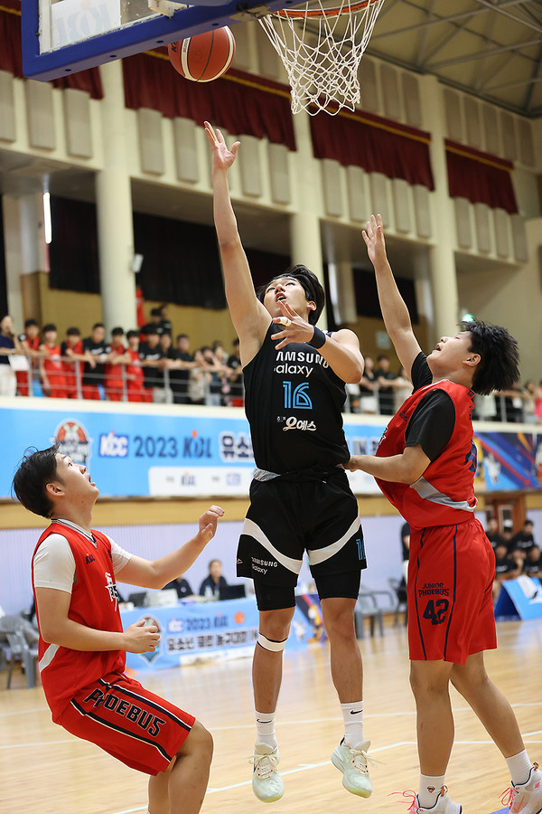 [KBL 유소년] ‘강민성, 박범영 쌍포 활약’ 삼성, 현대모비스 꺾고 U-18 우승