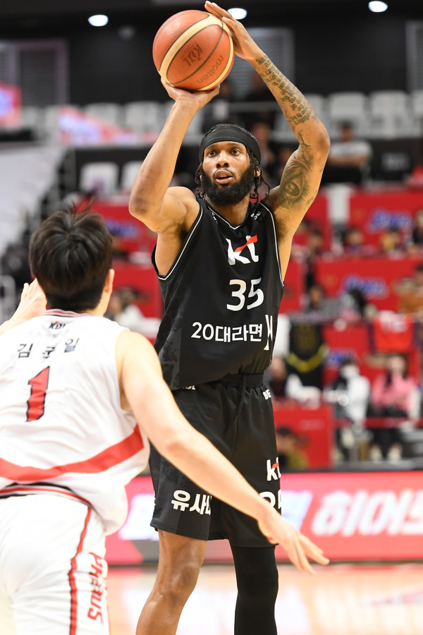 [기록]디드릭 로슨 트리플더블, DB 외국선수로는 22년 만...와센버그 소환 - Kollo