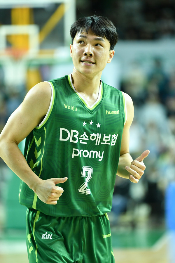 [D리그] ‘이용우 끌고 박승재 밀고’ DB, KCC 잡고 첫 승