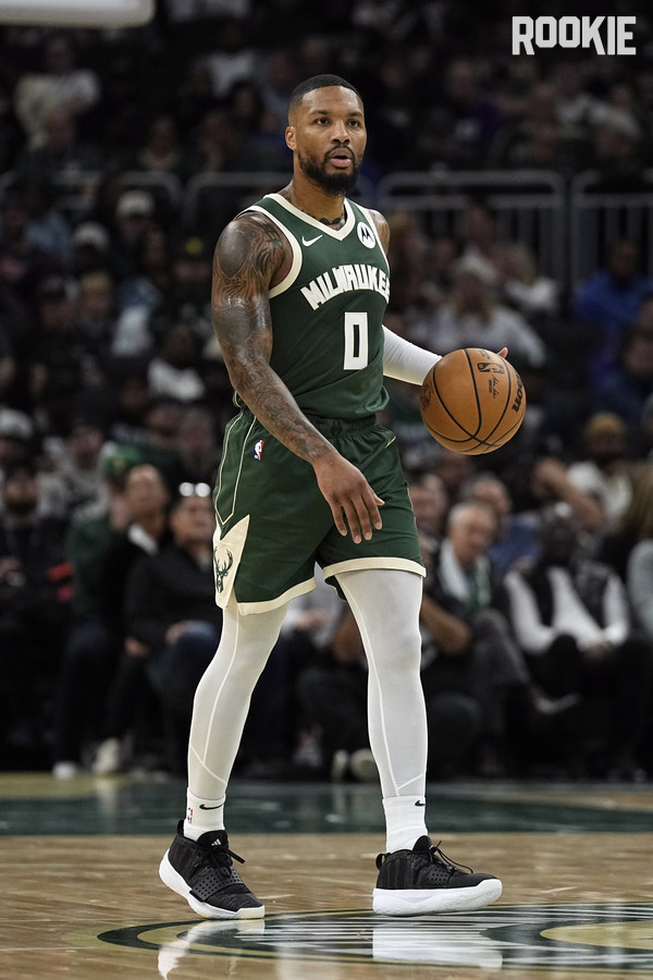 [12월호] 후끈한 이적에 불붙은 NBA 우승 경쟁 구도, 누가 살아남을까? - Kollo