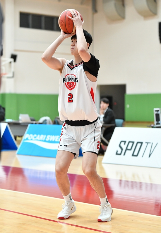 [D리그] 현대모비스 신민석 “다들 열심히 해서 몸 사리고 싶지 않았다” - Kollo