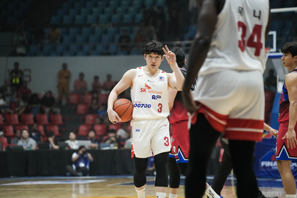 [EASL] "형이 해줄 게" 日 최정상 가드 vs KBL 최고 수비 듀오... 한일전 빅뱅 뜬다