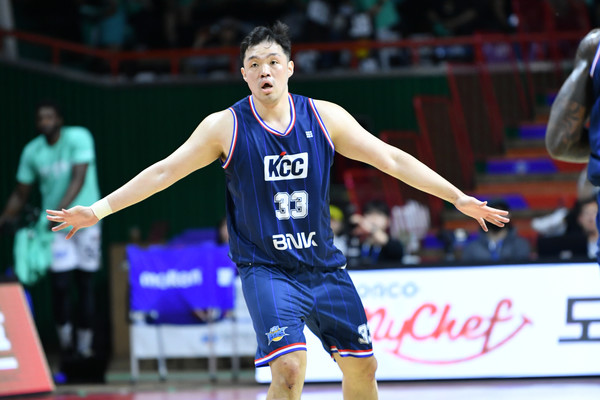 10kg 감량→KCC 두목 호랑이가 제대로 독기 품었다... "딸 보면 힘이 저절로 생겨요"