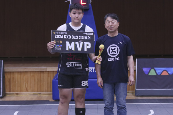 [KXO] 몽골 신성들 맞대결에서 모처럼 웃은 RKDR, 세 번의 도전 끝에 드디어 U18부 우승!