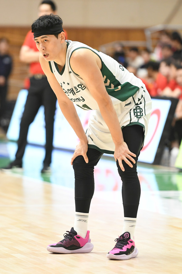 [24 KBL 컵] ‘20점 활약’ DB 이관희 “우승팀은 이런 느낌이구나 느껴"