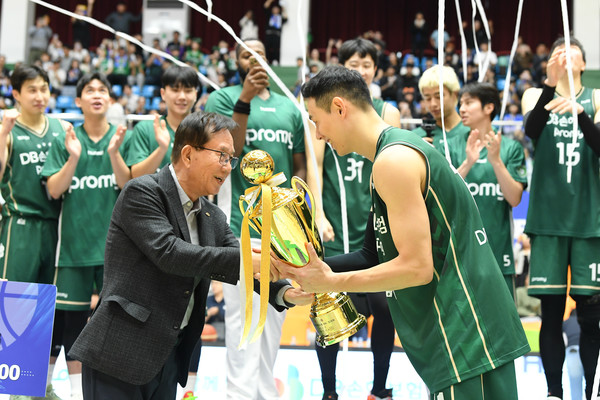 [24-25 KBL 개막] ①KBL 역대급 우승 경쟁, 새 시즌 판도는?