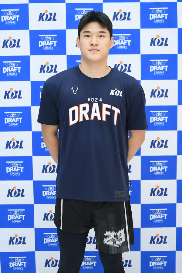 [KBL DRAFT] 조선대 김준형 “프로에 가게 된다면 3~4번 오가는 선수가 되어야”