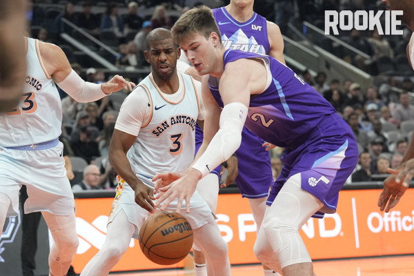 되살아 나는 CP3, 샌안토니오는 활짝 웃는다