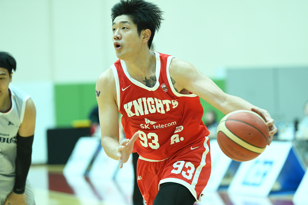 [D리그] '장문호-김형빈 활약' SK, KCC 제압... 5연패 탈출