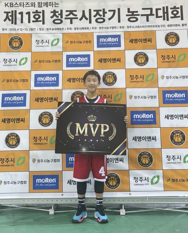 [유노유농] 전국의 강팀들 꺾고 우승 차지한 강남 SK U10 대표팀...대회 MVP에는 장서우