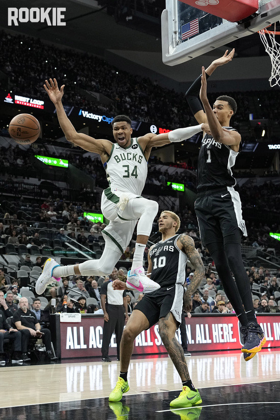 미쳤다! 224cm 웸반야마→그리스 괴인 역대 최강 피지컬 듀오 탄생하나... 현지 유력 매체도 주목