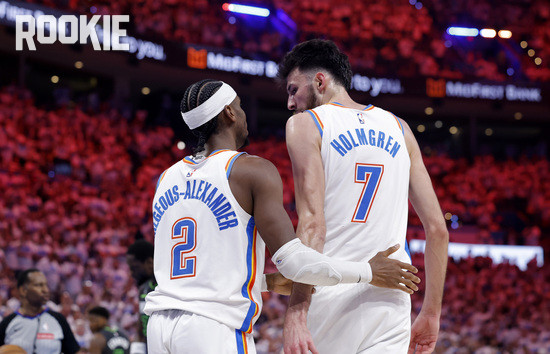 "SGA, 왜 MVP인지 보여줬다" 한 달 전엔 요키치 감독이었는데... 화제 모은 신입 해설의 칭찬