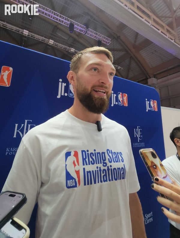 [NBA RSI] 싱가포르에 등장한 NBA스타 사보니스... 그가 밝힌 유럽 출신 베스트5는?