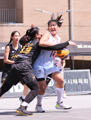 [KXO] '또 태양이 떴다' 태양모터스W, 진주 이어 영주에서도 WKXO리그 우승