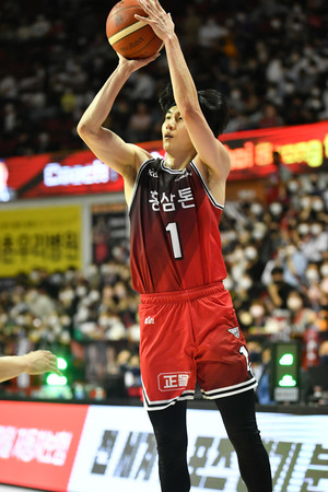 ‘3점 3개 & 13점 기록’ KGC 배병준, 전성현의 향기를 지우다