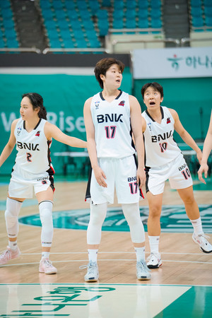 [퓨처스리그] ‘무려 17R!’ BNK 최민주 “리바운드, 궂은일만 하자는 생각으로..”